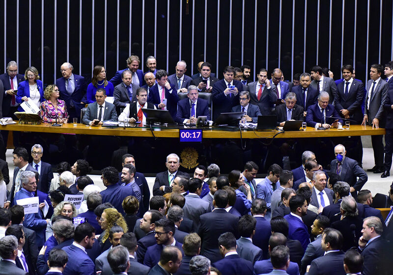 Reforma tributária é aprovada na Câmara; entenda o que muda - HojePR Reforma tributária é aprovada na Câmara; entenda o que muda - HojePR